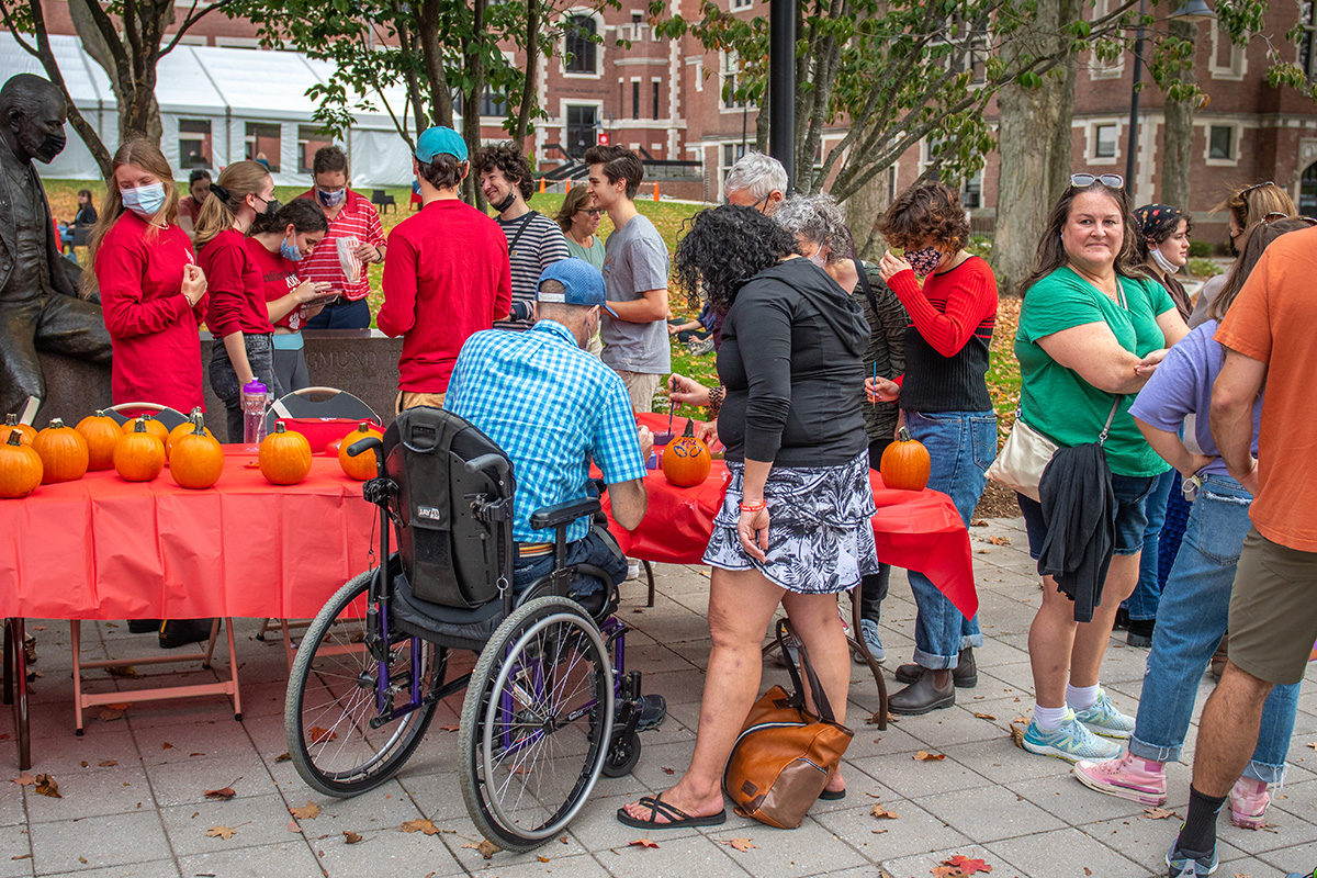 Family and Friends Weekend | Clark University